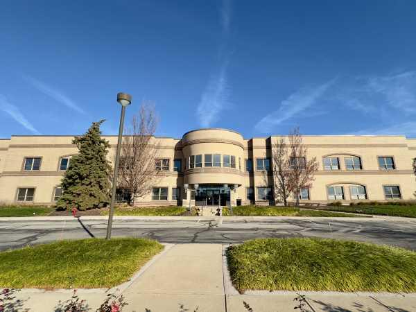Keystone Office Park - 3077 Building FOR LEASE on 3077 E 98th St ...