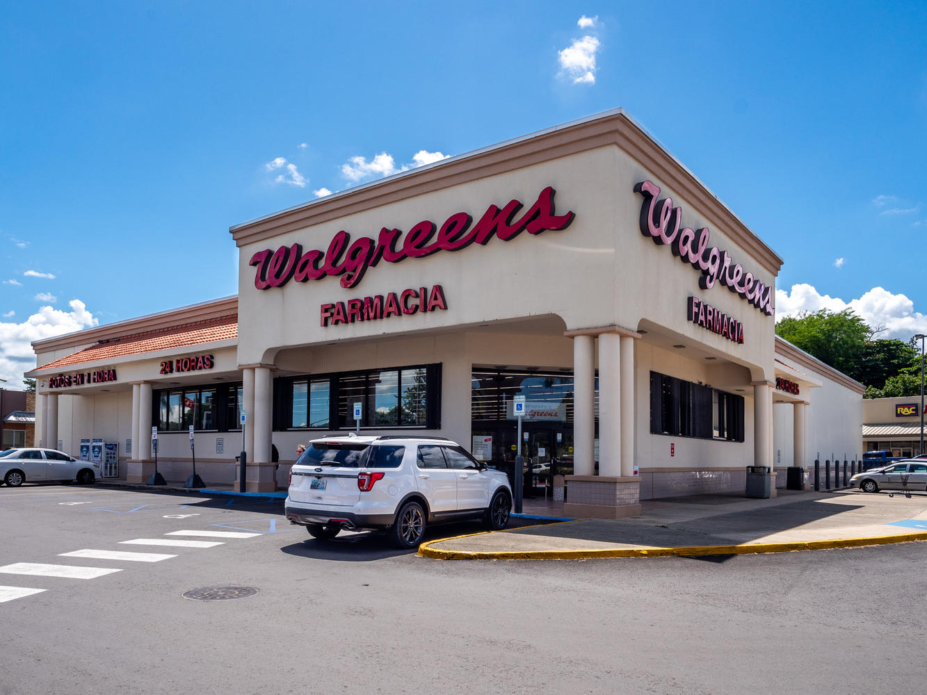 Walgreens Store #374 Mayaguez FOR SALE on 2097 Av. Eugenio María de ...