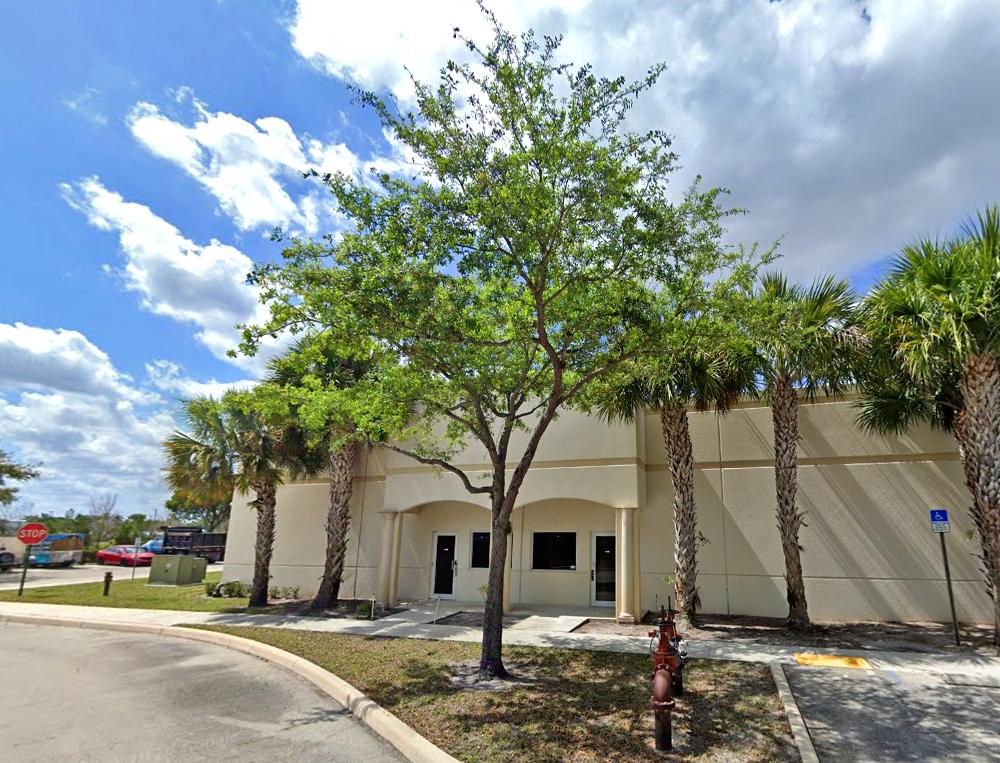 Modern & Versatile Commercial Space For Sale FOR SALE on 581 105th ...