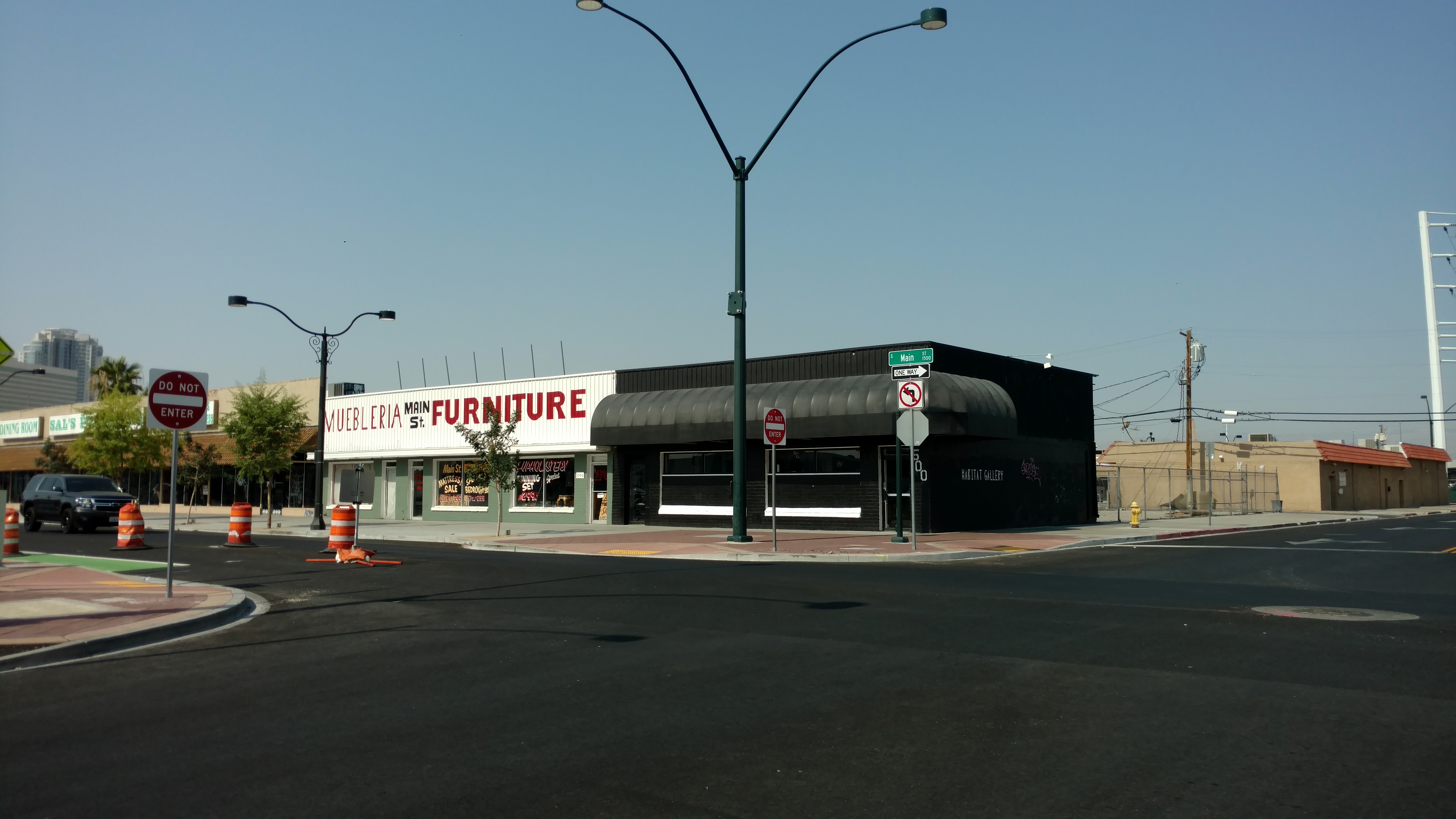 Main Street Retail Corner W/ Large Yard! FOR SALE on 1500 South Main ...