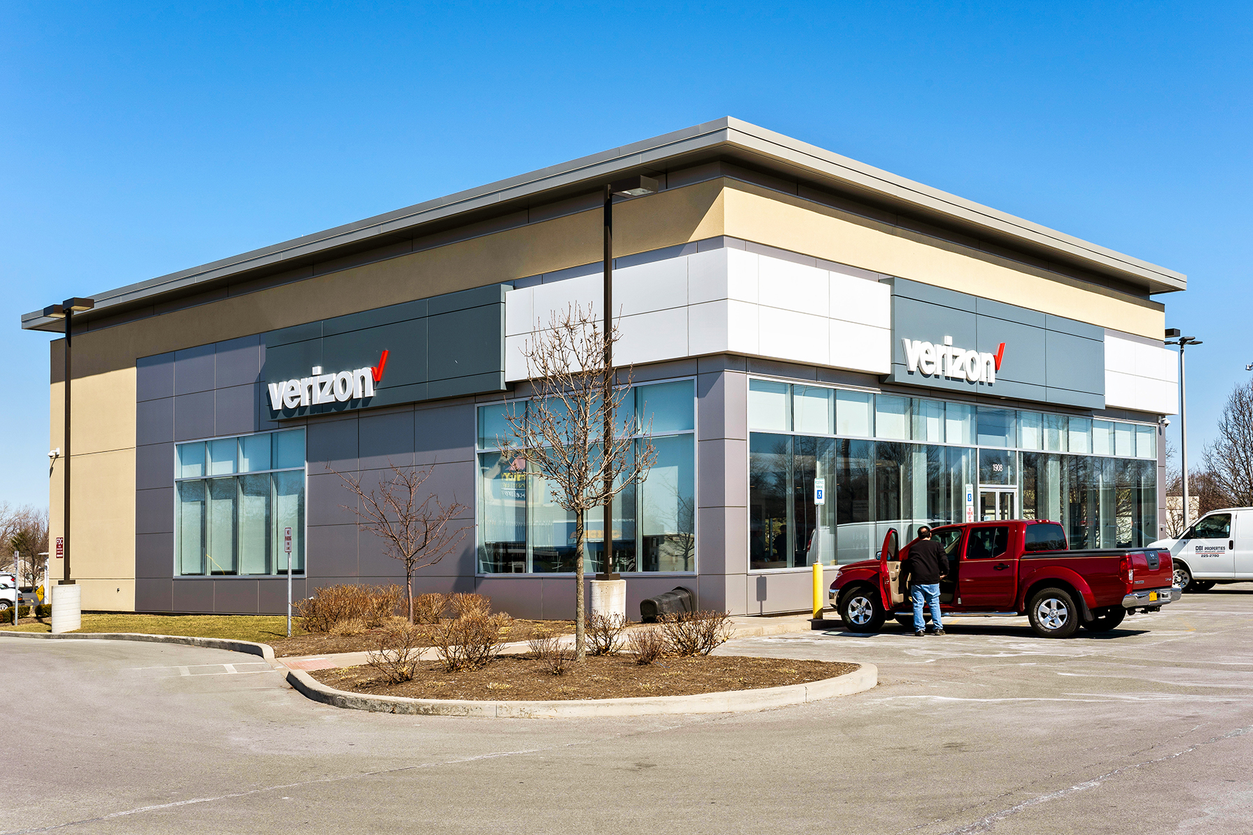 Verizon FOR SALE on 1908 West Ridge Road, realnex.com