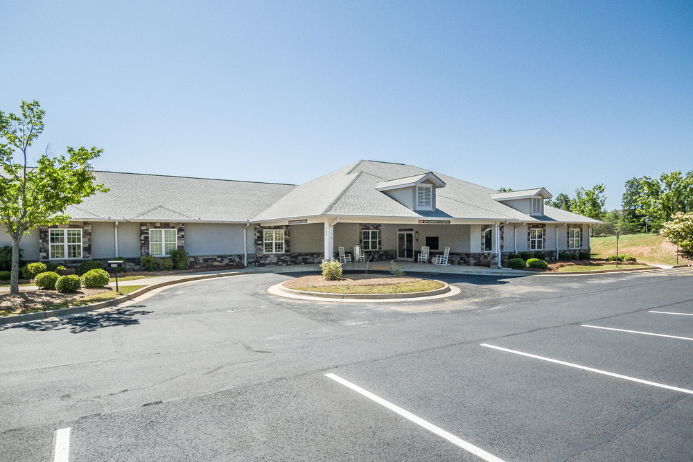 Recently Renovated Memory Care Facility | 22 Beds FOR SALE on 208 ...
