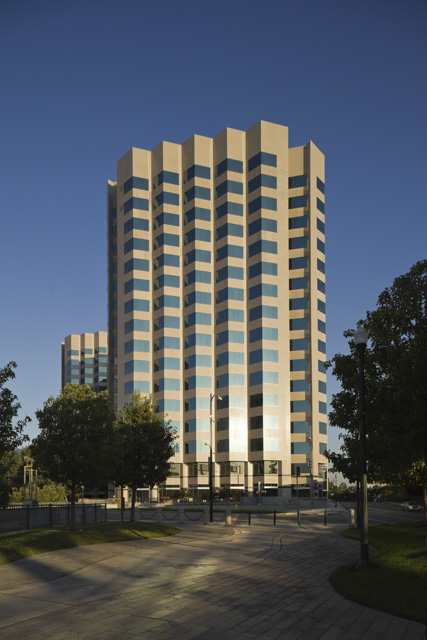 Riverpark Towers II FOR LEASE on 300 Park Ave, realnex.com