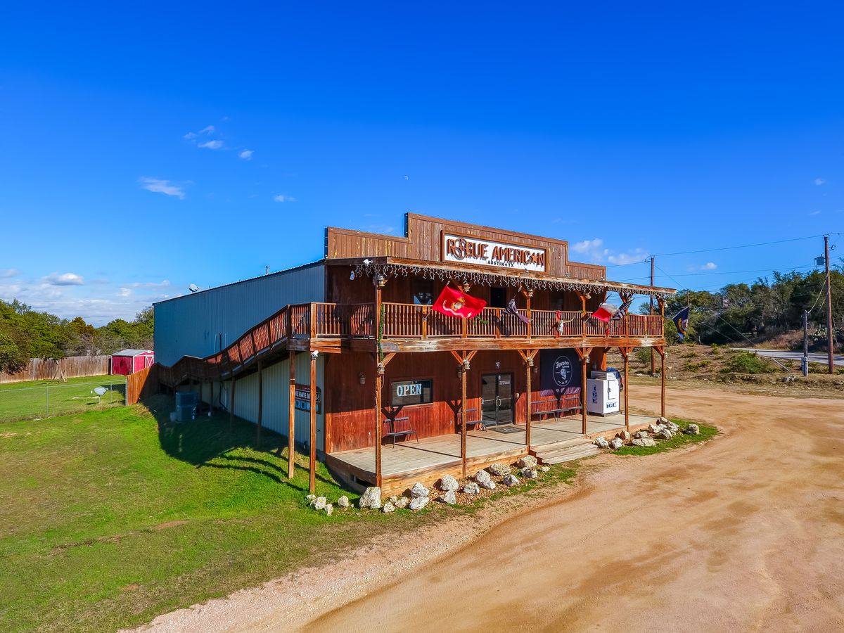 Unique mixed use building in Austin’s ETJ! FOR SALE on 4701 Hudson Bend ...