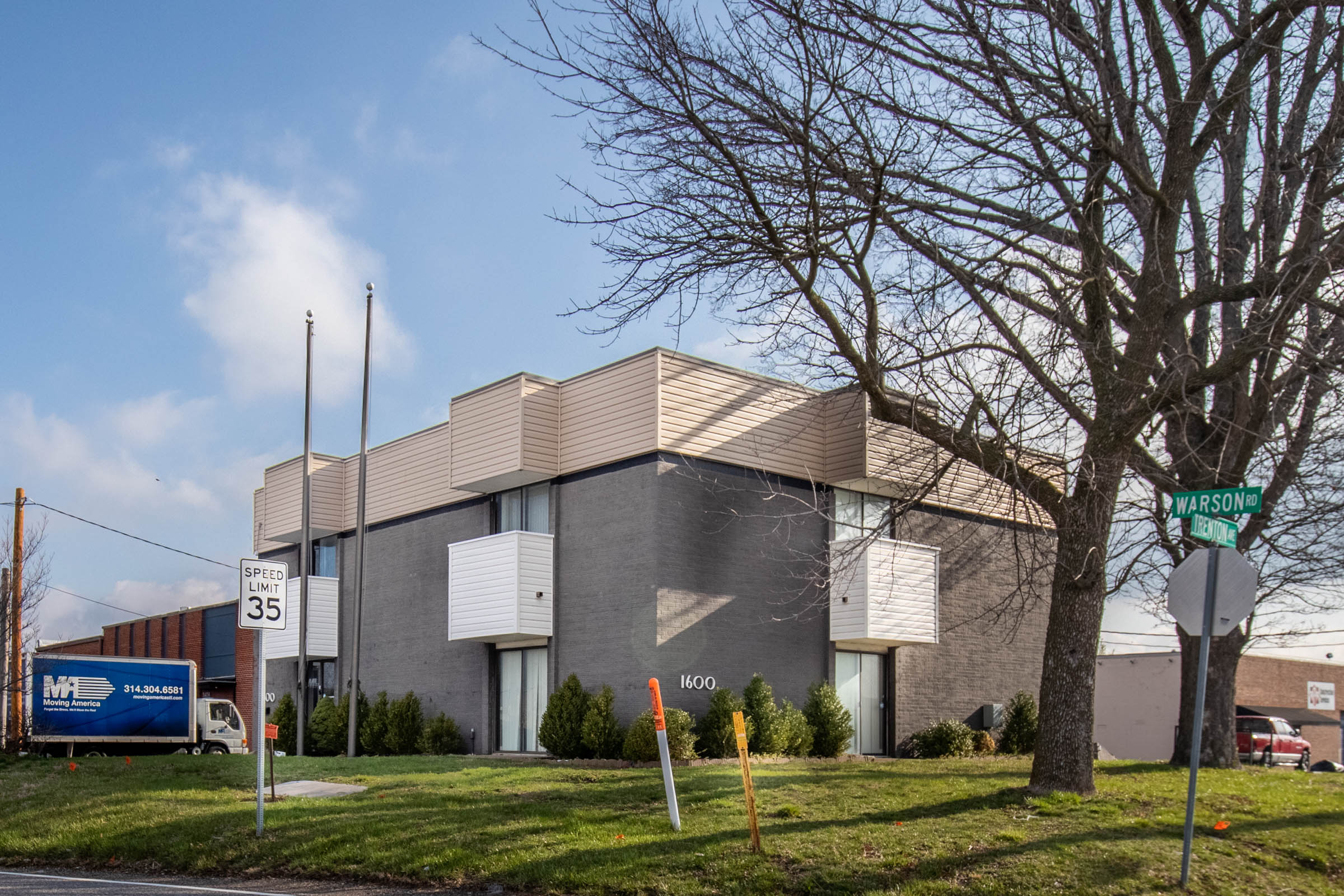 Free-Standing, Multi-Tenant Office Building FOR SALE on 1600 North ...
